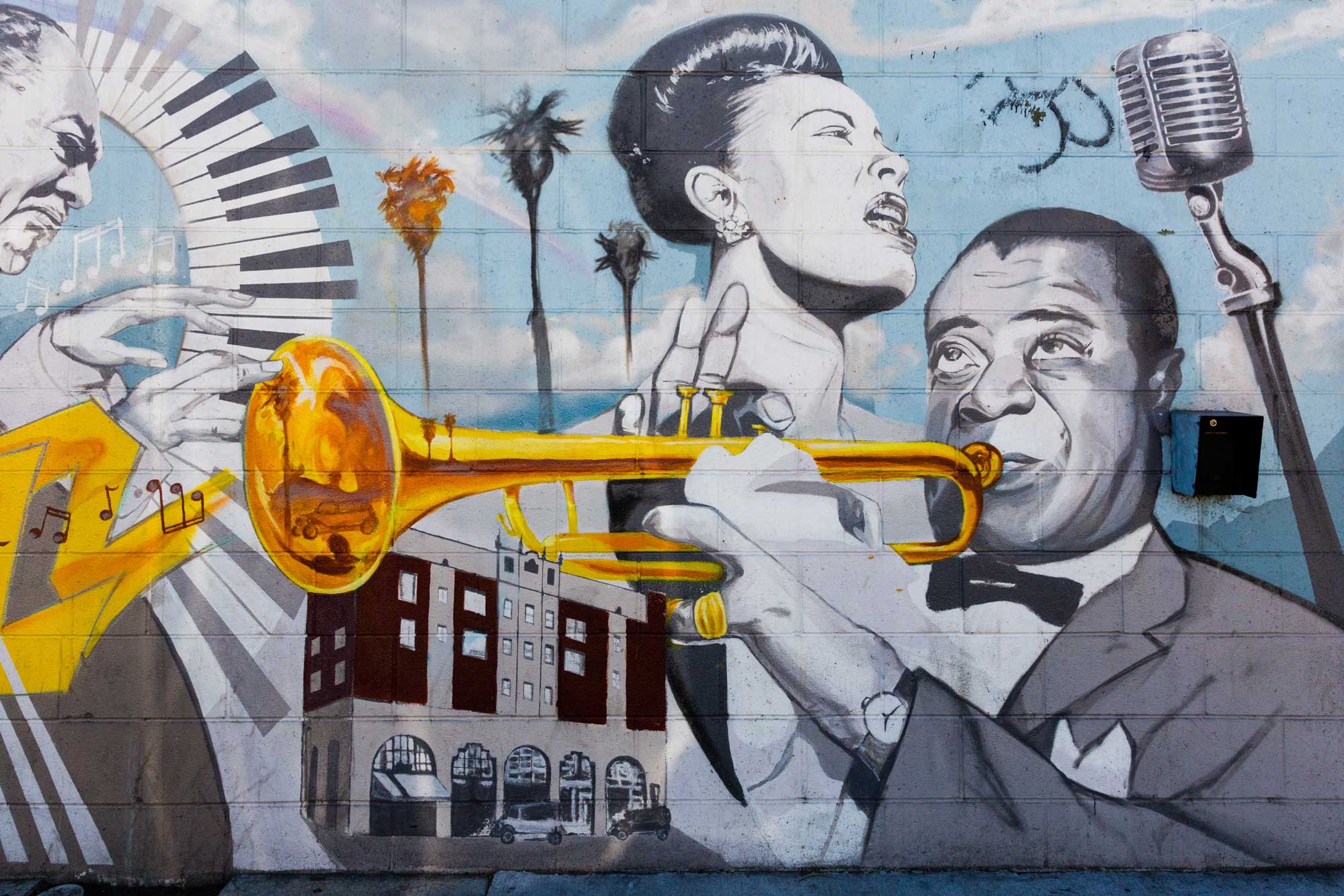 CENTRAL AVENUE – Angels Walk LA